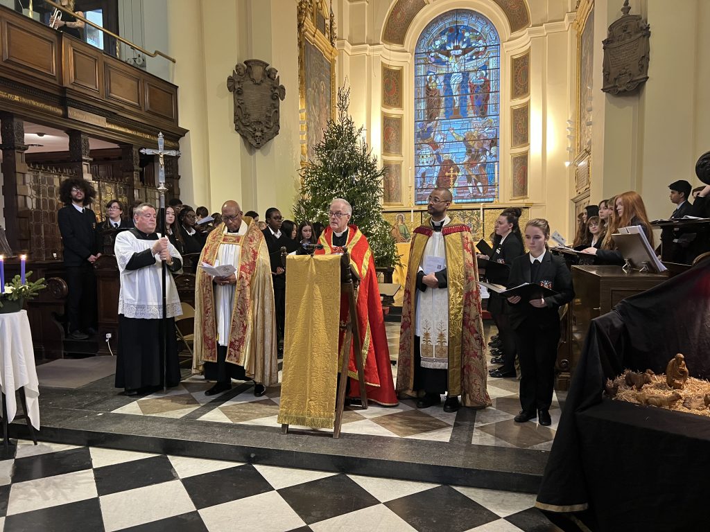 Bishopsgate: Christmas Carol Service 2025 – Benjamin Murphy